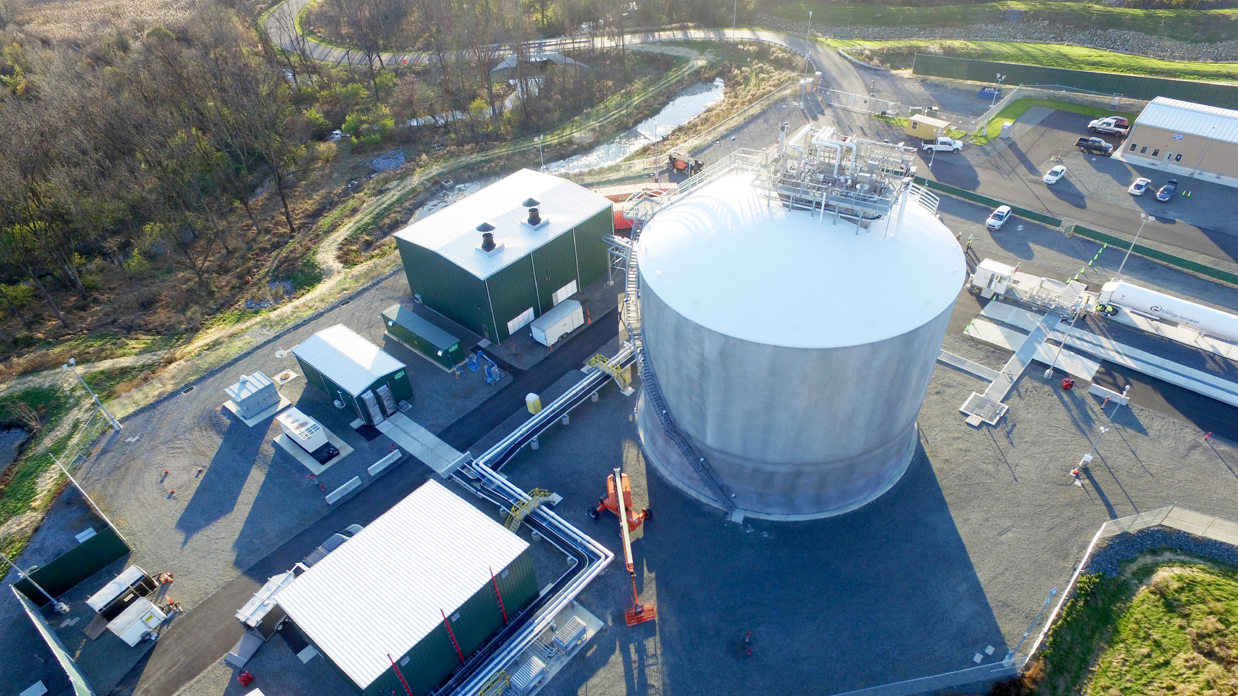 UGI Energy Services LNG Storage Tank - Bethlehem - Jay Cashman, Inc.